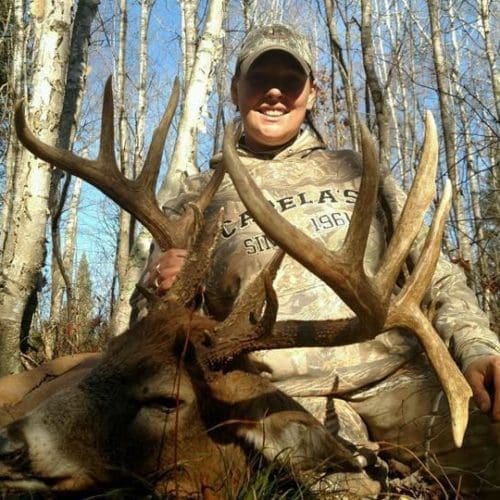 A Fashionable Huntress with a Passion For Hunting | Hunting Magazine